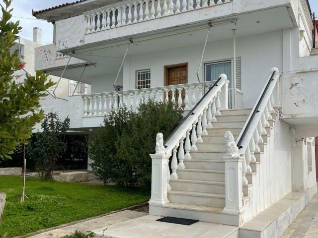 Two bedrooms furnished apartment for rent with parking Oropos